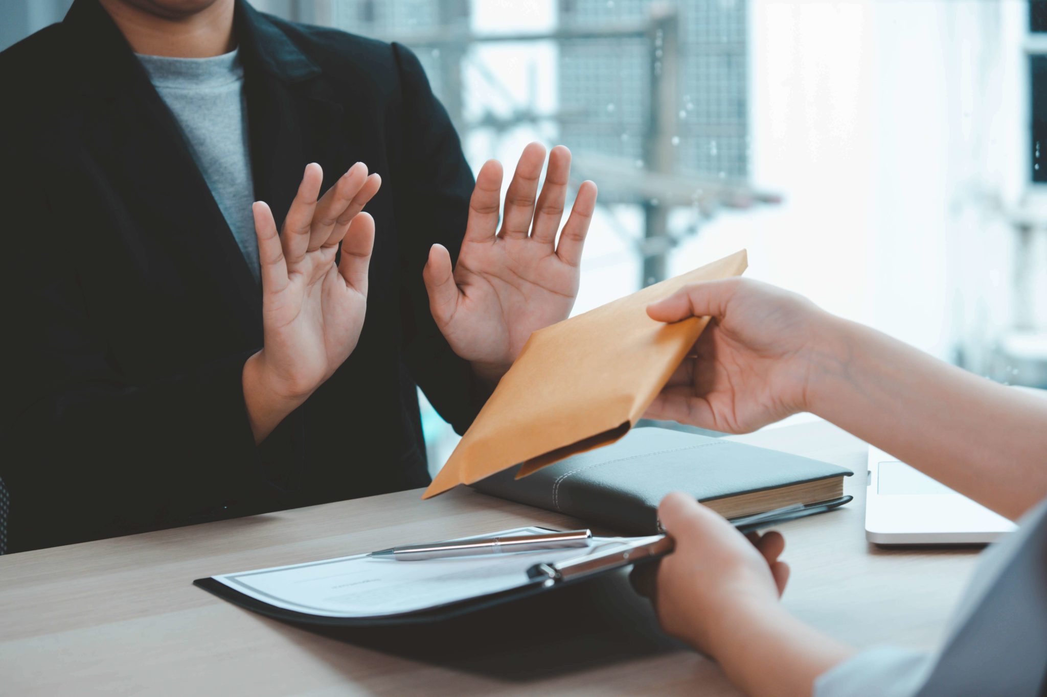 Investigating Bribery and Corruption Course | academy.cityoflondon ...